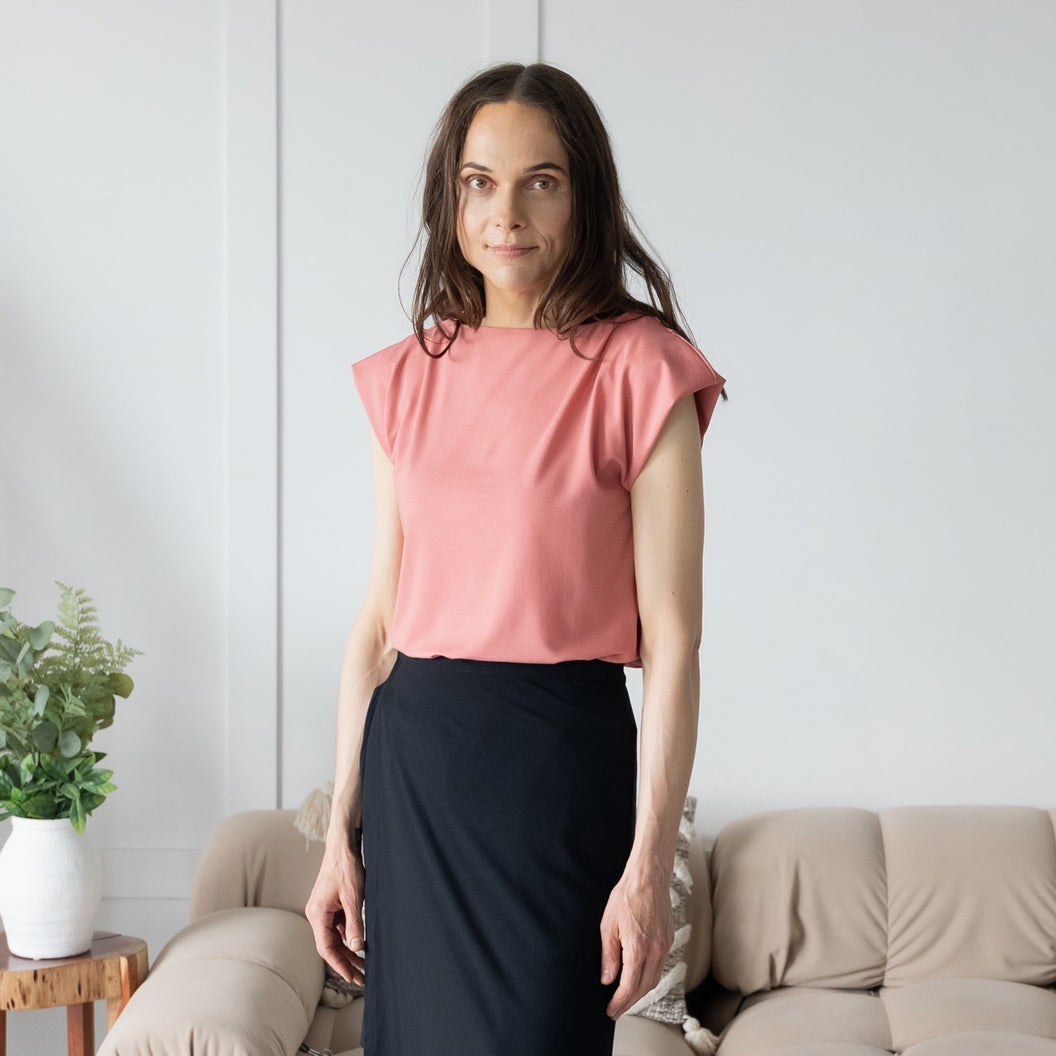 The Evolve Top – Encircled