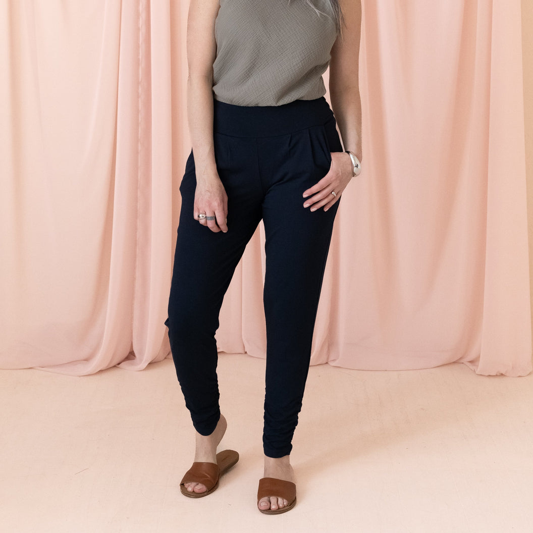 Pants Collection | Shop Canadian-Made Ethical Women's Clothing – Encircled